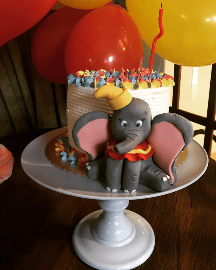 Dumbo Birthday Cake Ideas Images (Pictures)