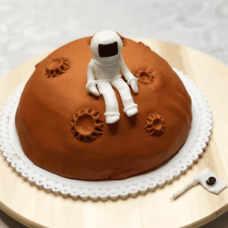 Mars Birthday Cake Ideas Images (Pictures)