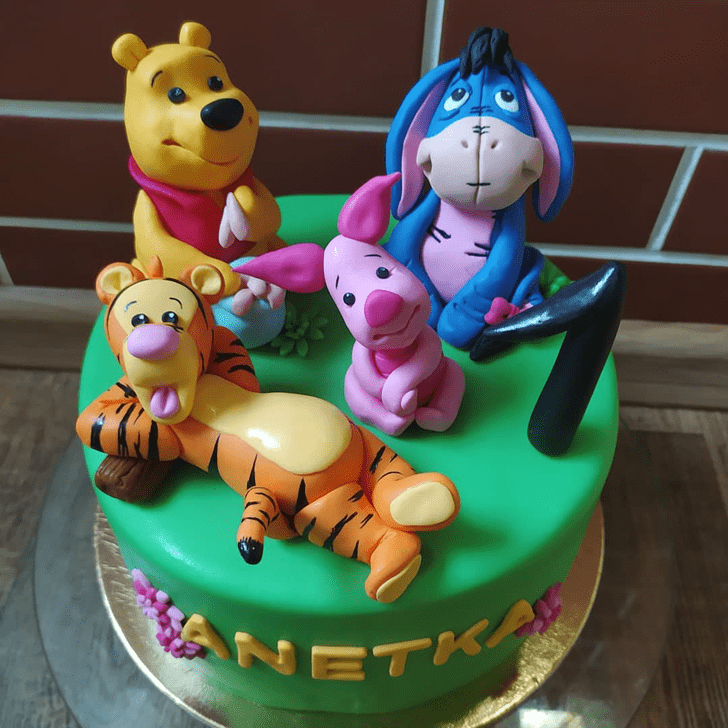 Winnie the Pooh Birthday Cake Ideas Images (Pictures)